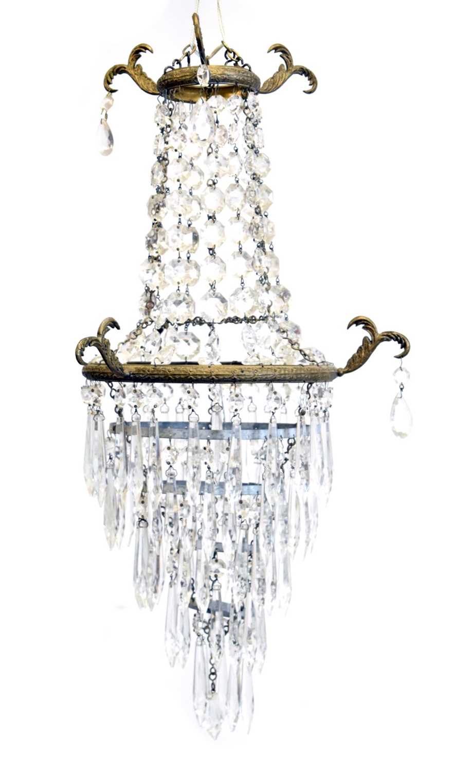 Lot 493 - Lustre drop ceiling light