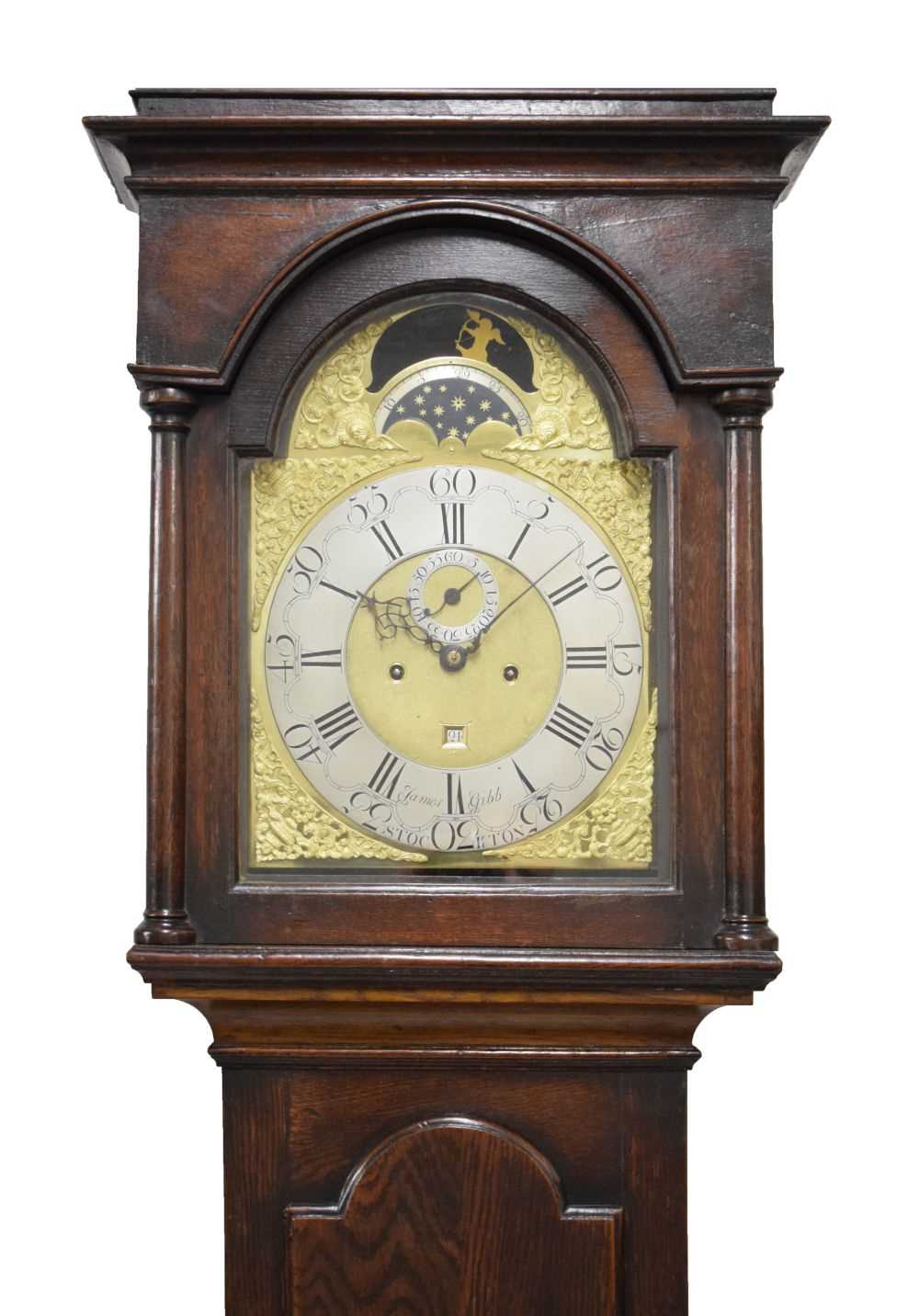 Lot 617 - Early George III oak-cased 8-day brass dial