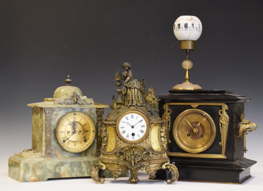 Lot 535 - Four assorted clocks