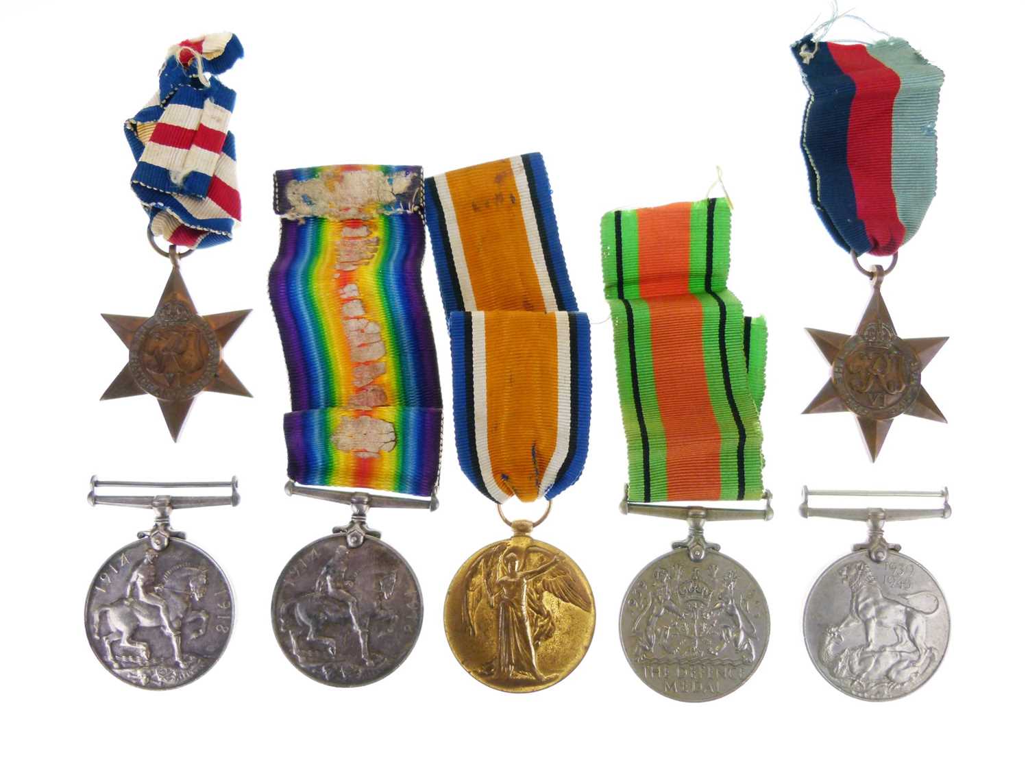 Lot 96 - First and Second World War medals
