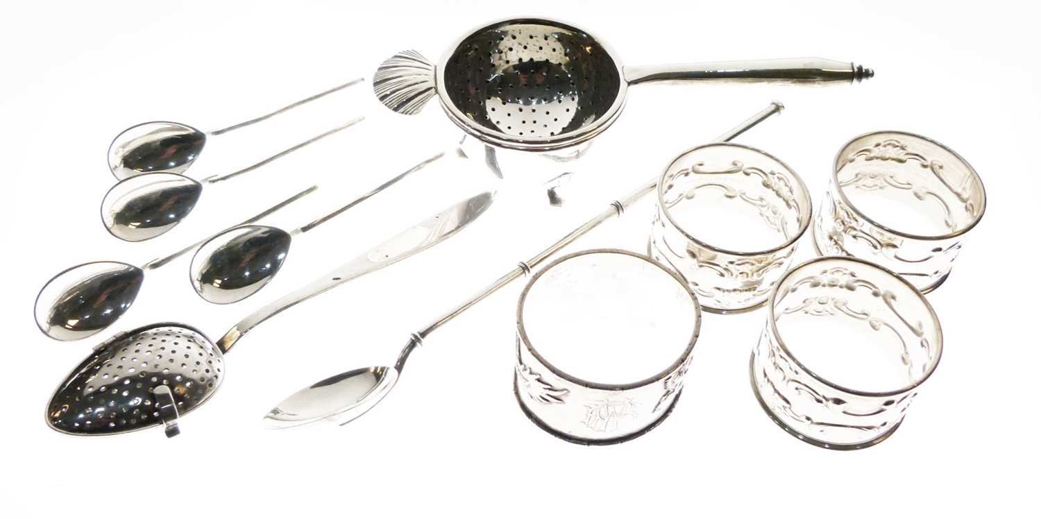 Lot 170 - Quantity of silver and white metal items