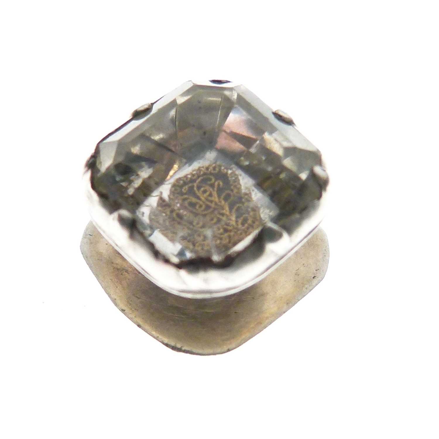 Lot 293 - Georgian button or stud