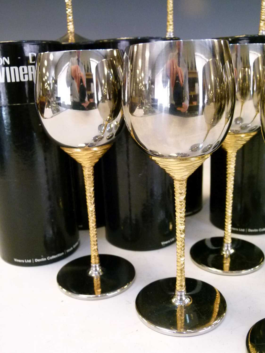 Lot 189 - Stuart Devlin for Viners eleven stainless