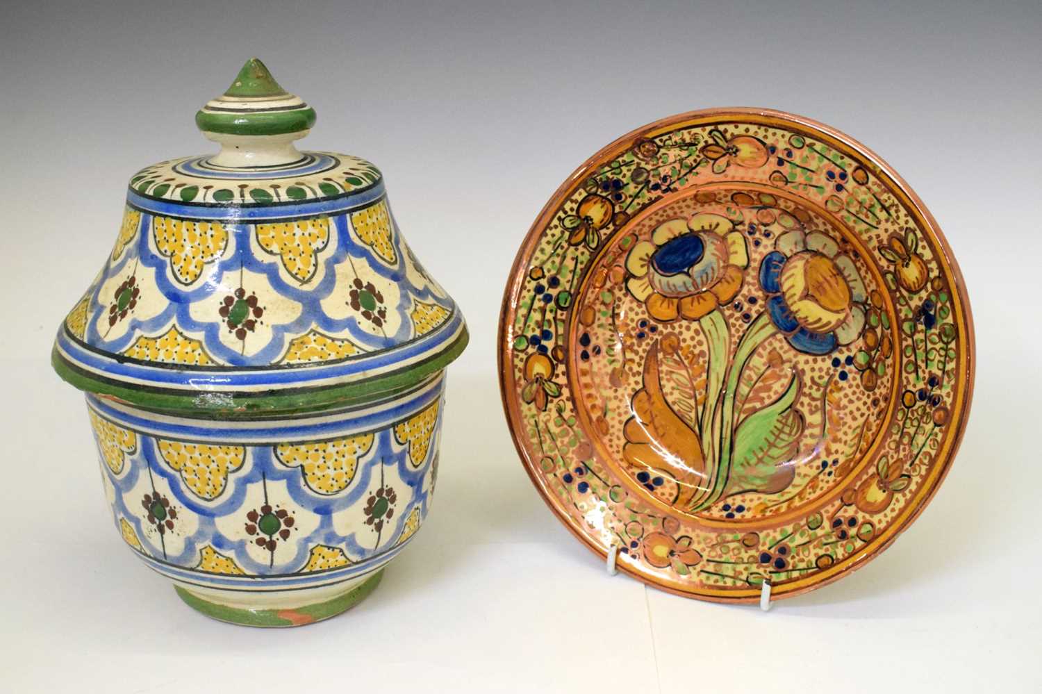 Lot 374 - Moroccan Safi pottery lidded spice jar