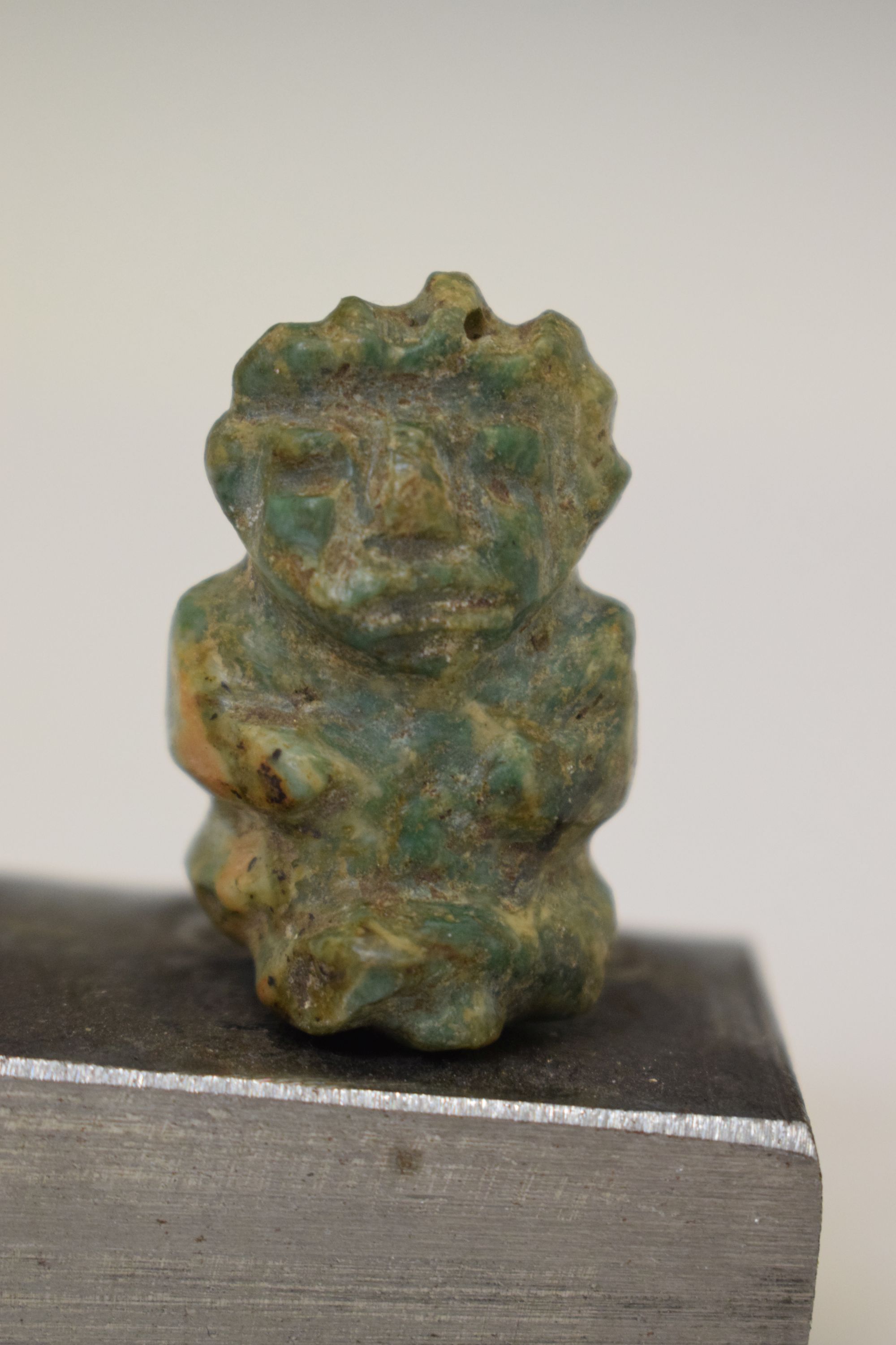 Lot 331 - Pre Columbian Mayan jade figure