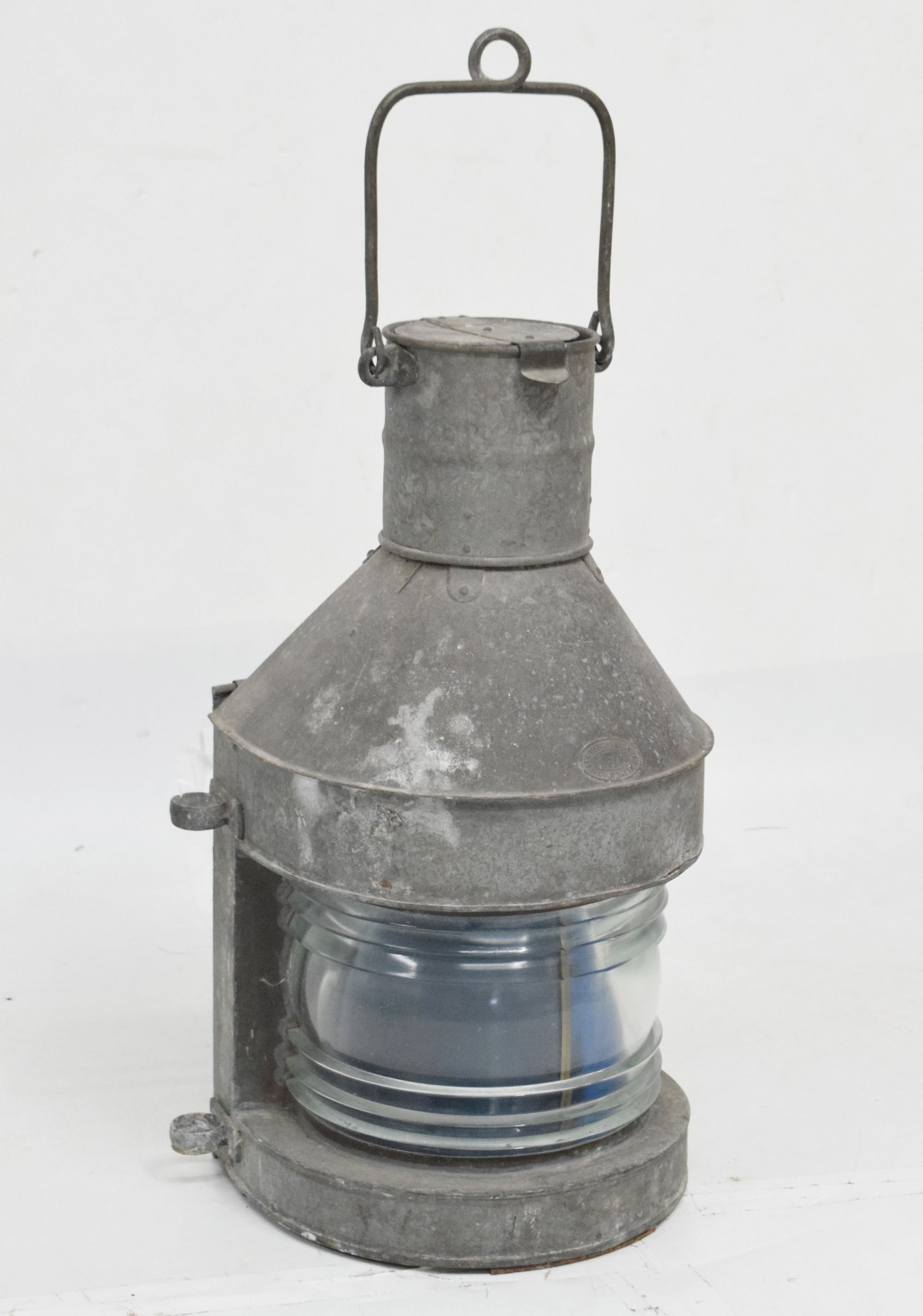 Lot 382 - Eli Griffiths & Sons, Birmingham ships lamp
