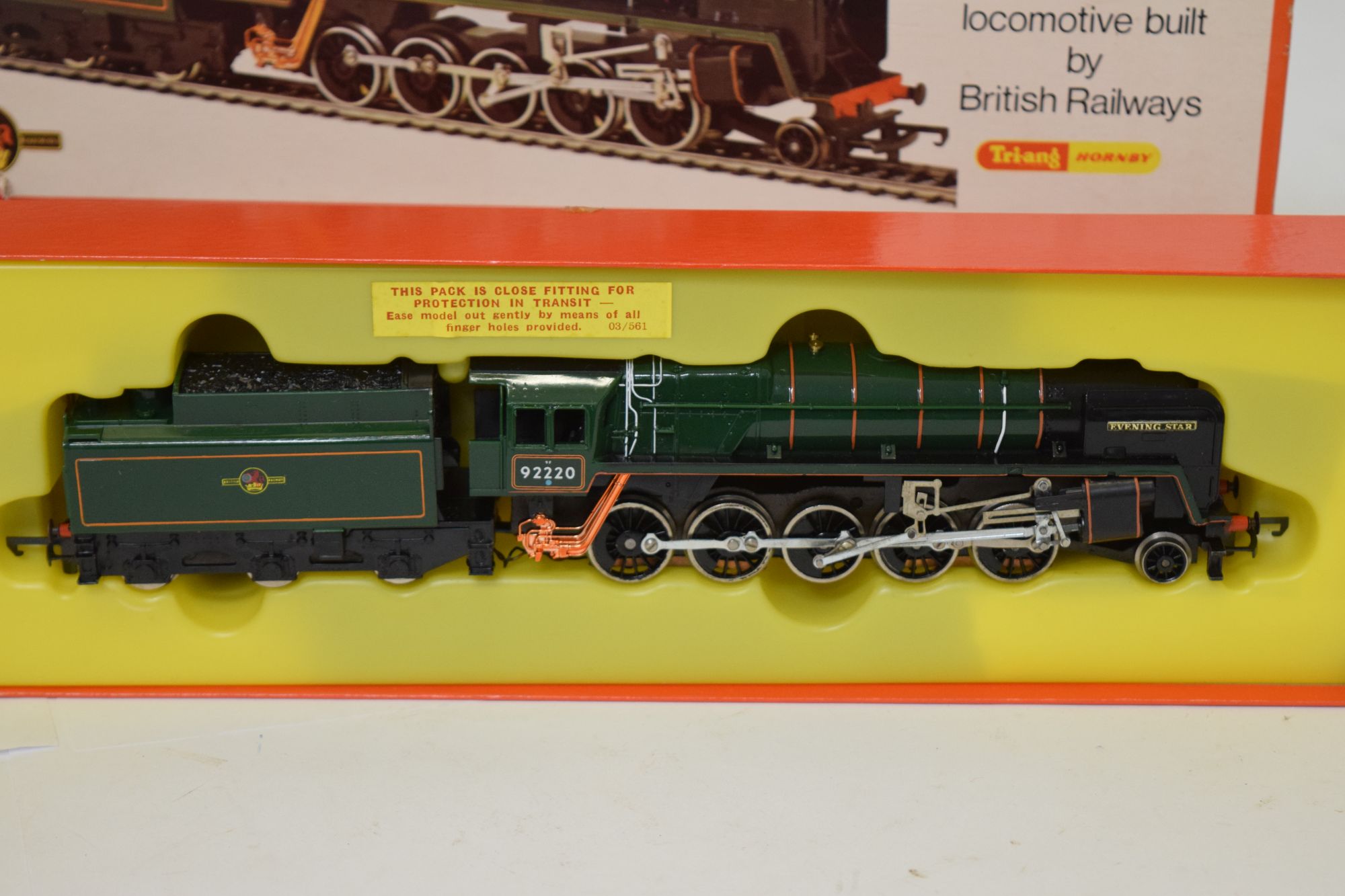 Lot 278 - Hornby/Triang Hornby - Two boxed 00 gauge