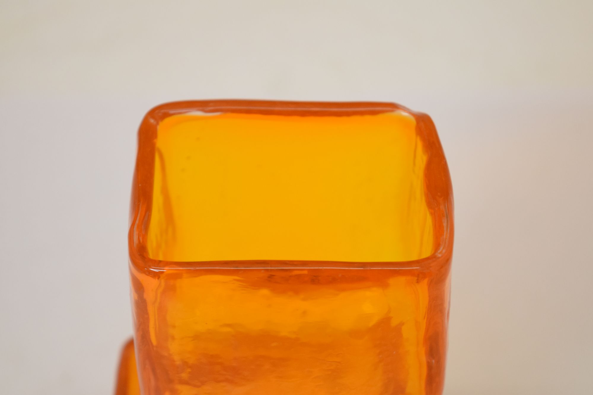 Lot 681 - Whitefriars Drunken Bricklayer