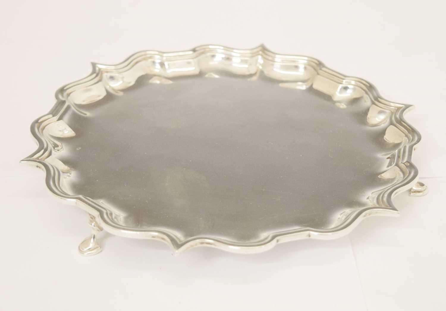 Lot 254 - George V silver salver with pie crust edge