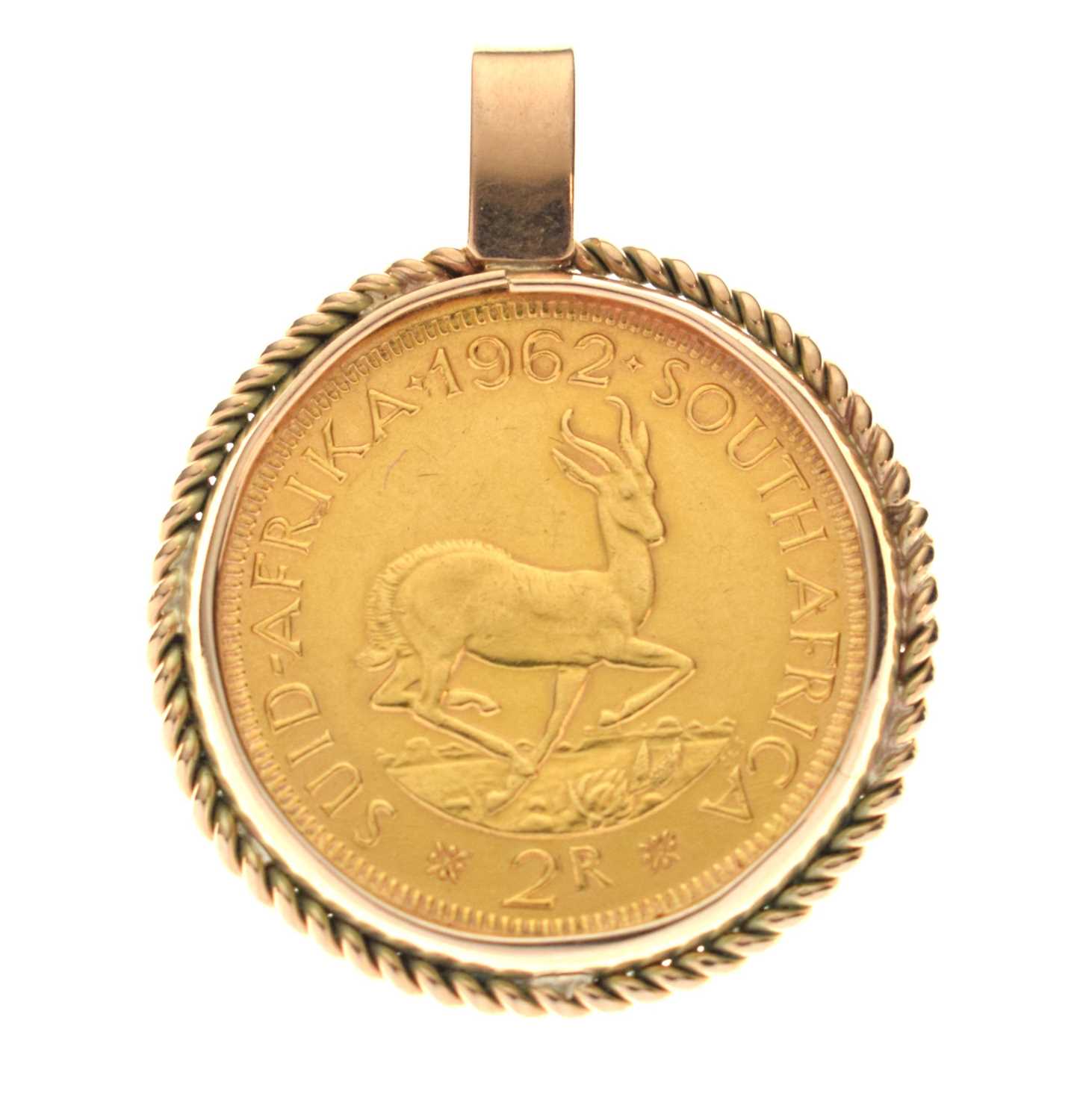 Lot 142 - South African two rand gold coin, 1962, in