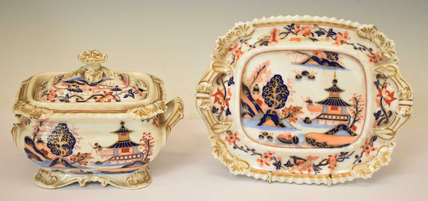 Lot 331 - Early 19th century Chamberlain's Worcester