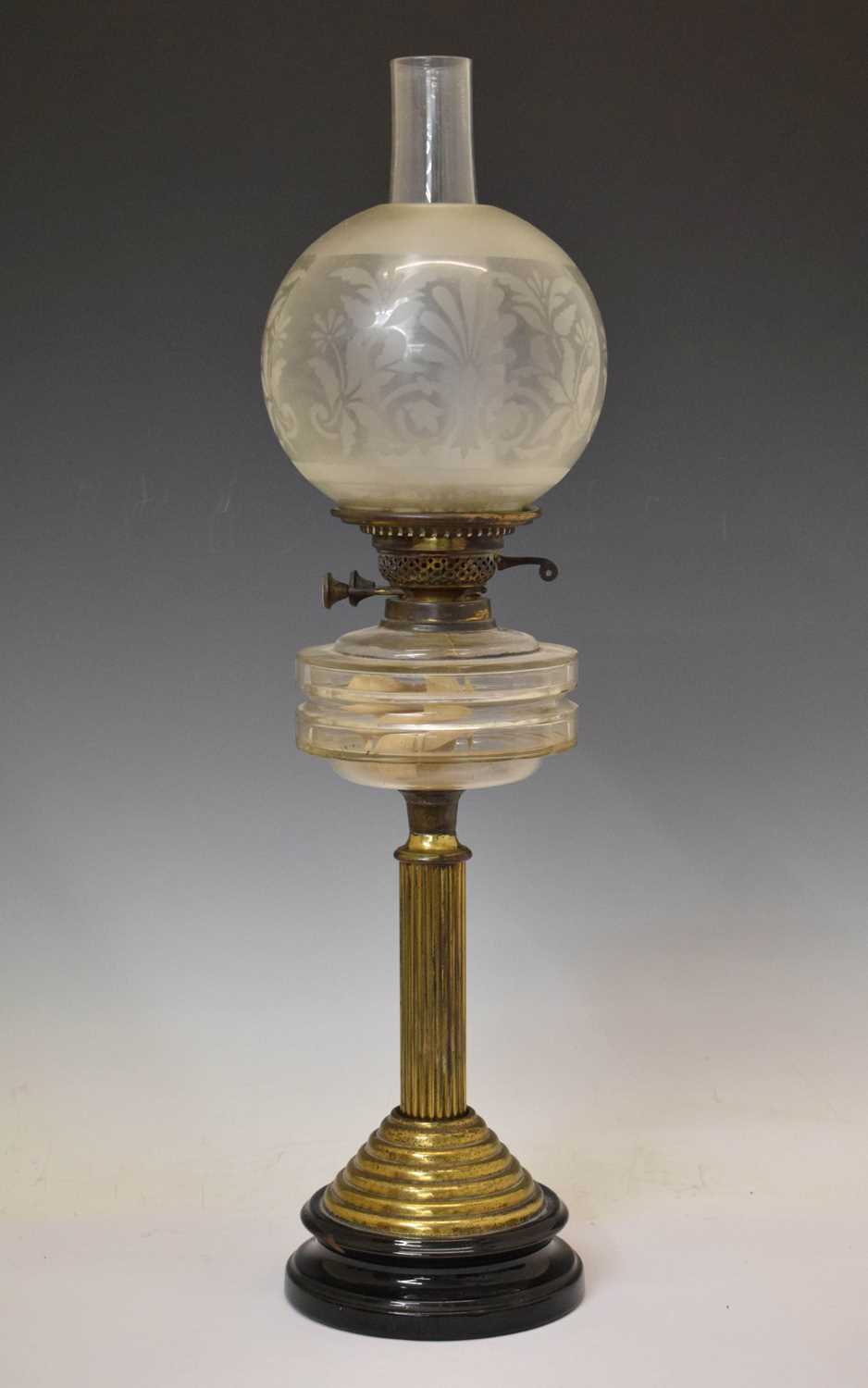 Lot 540 - Early 20th century gilt metal paraffin lamp