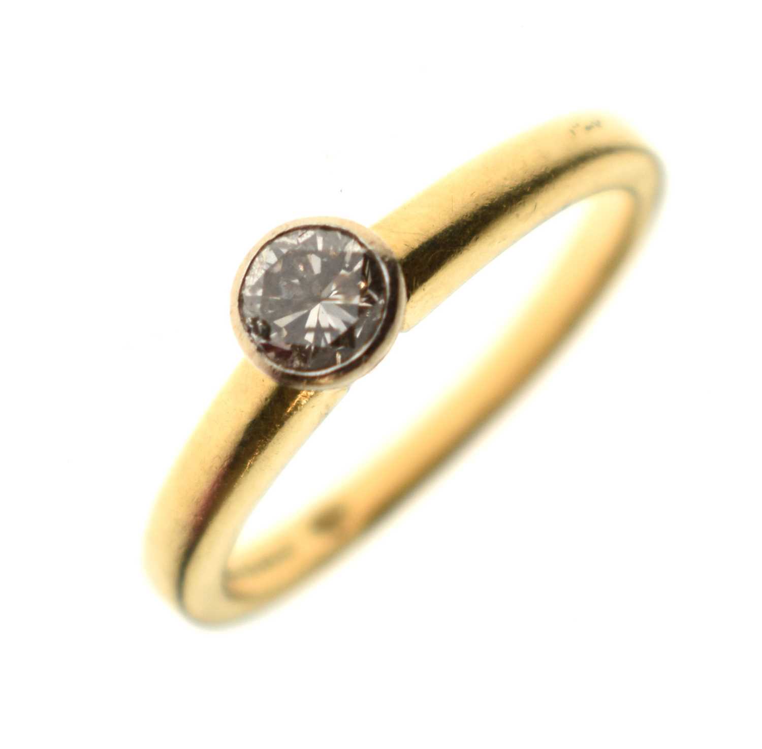 Lot 4 - Diamond single stone 18ct gold ring