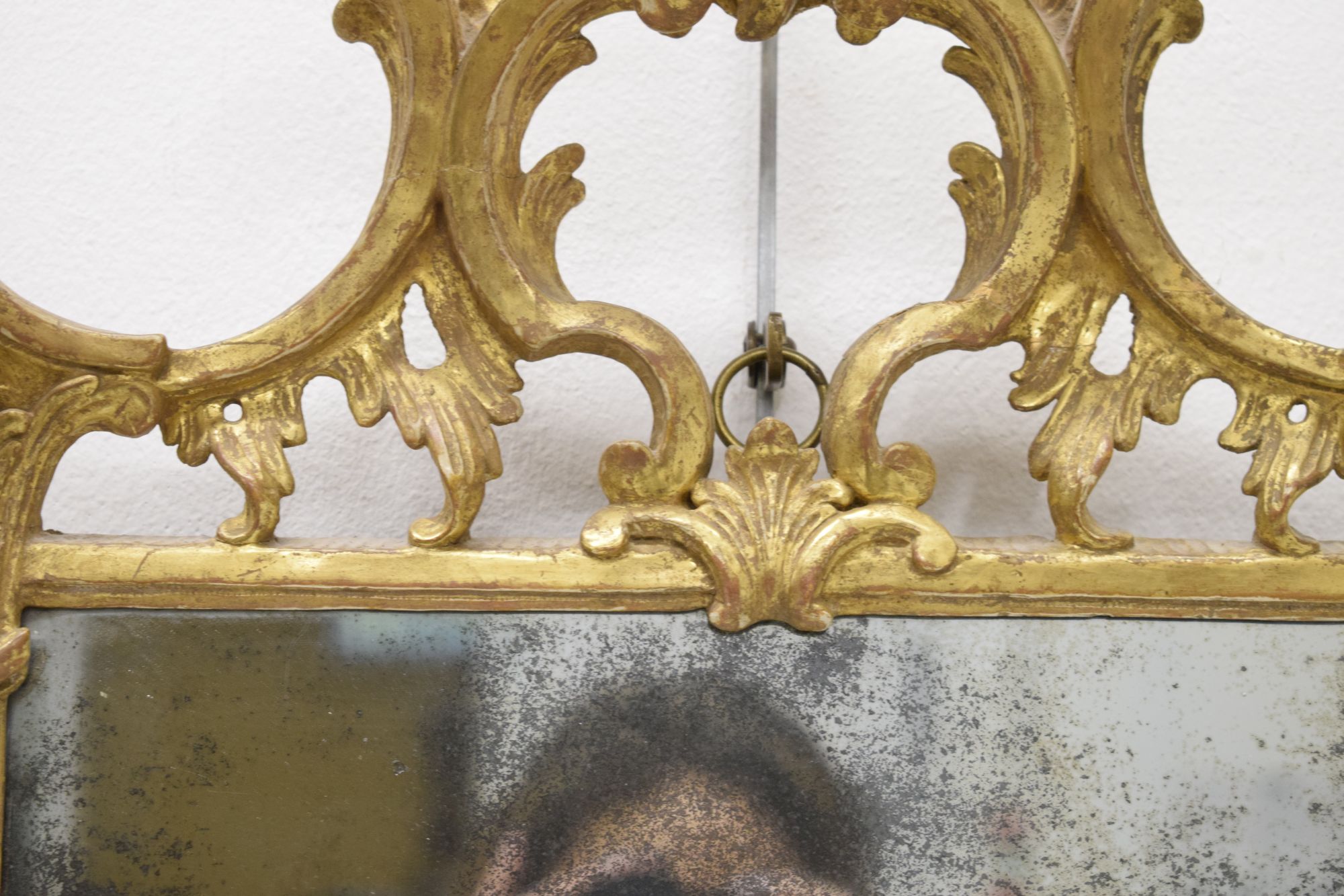 Lot 474 - George III Chippendale-style giltwood and