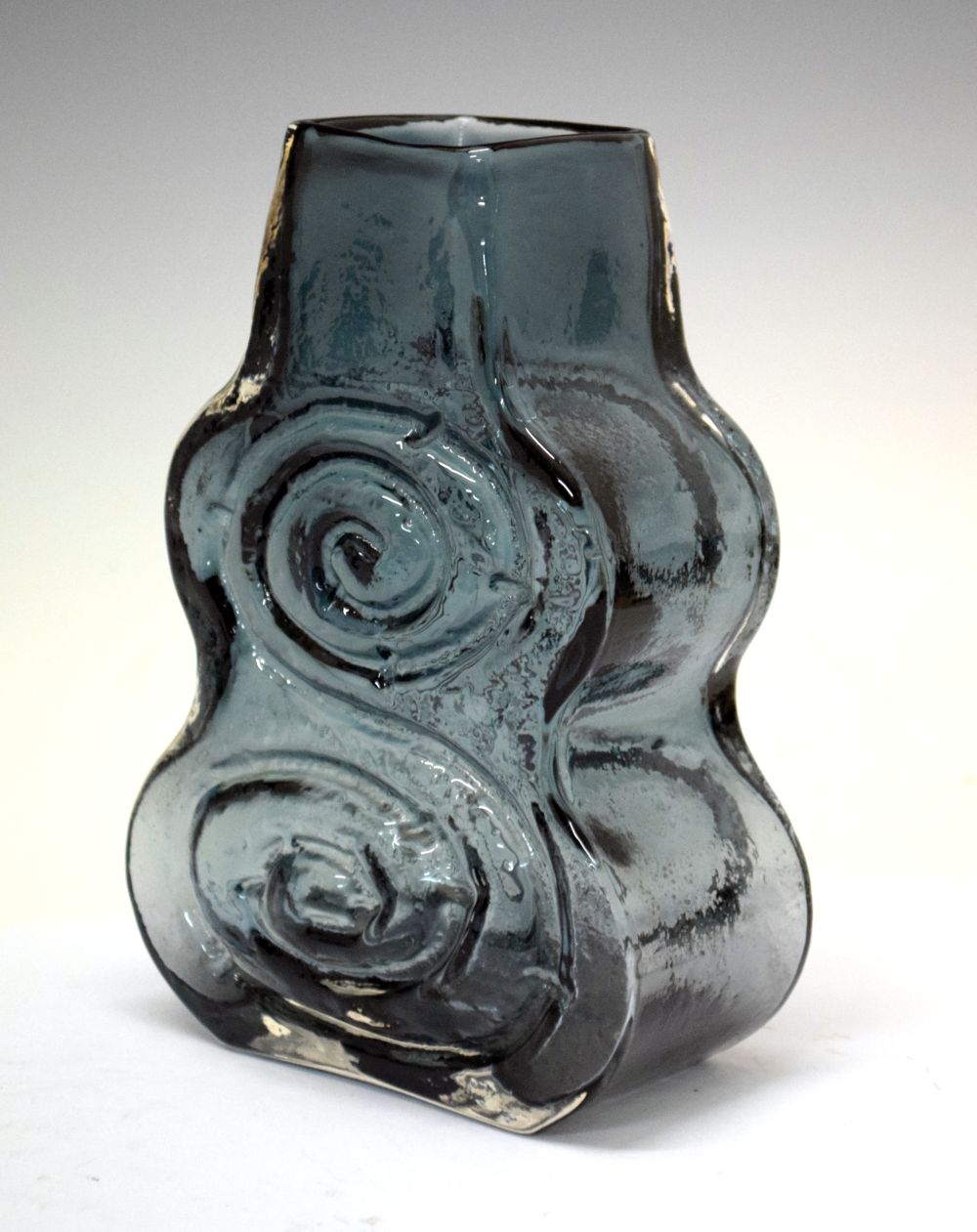 Lot 448 - Geoffrey Baxter for Whitefriars Glass